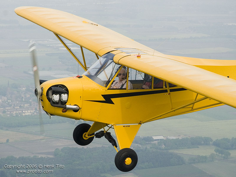 Piper Cup Meeting Seppe - the Netherlands 2006 - Airshow Aviation ...